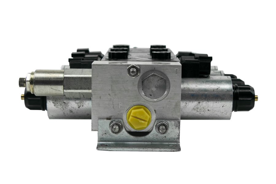 Miller In-Cab Control for Formula I Underlift | Zip's