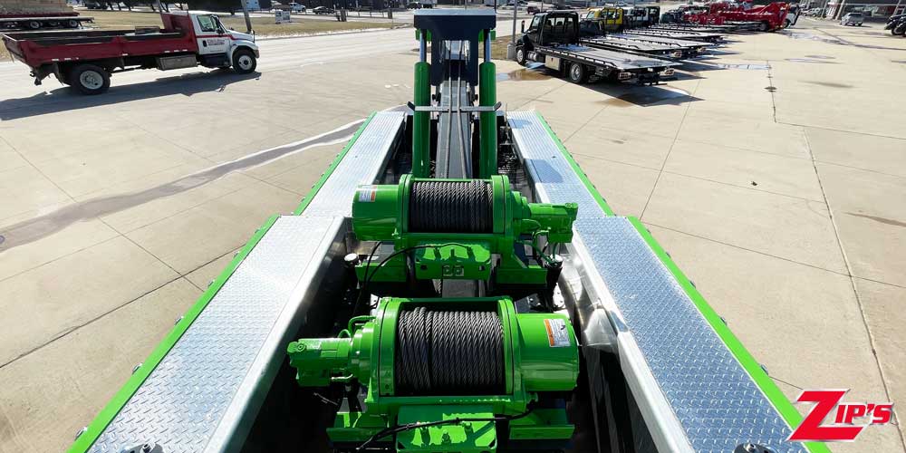 2025 Century 7035 35 Ton Wrecker, Peterbilt 567 w/48" Sleeper, 22311 ...