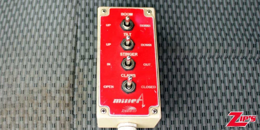 2011 Miller TSV w/Holmes 220 Snatcher Wheel Lift, FordF350SDEC, 20880 ...