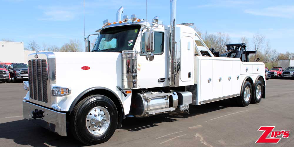 2025 Century 5130 25 Ton Wrecker, Peterbilt 589 w/44" Sleeper, 20979 ...